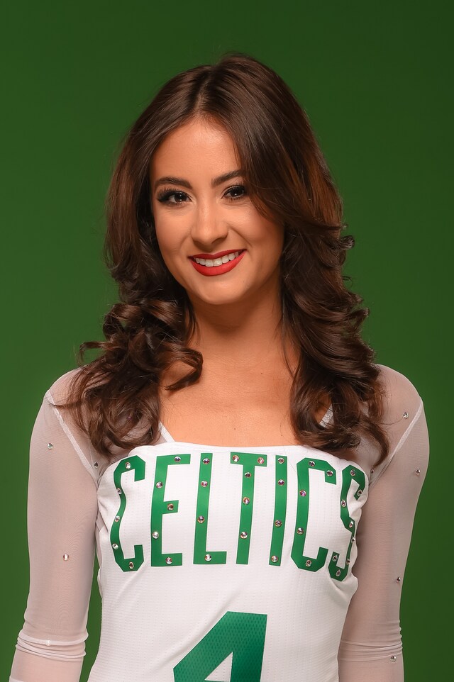 Peyton – 2016-17 Celtics Dancer Photo Gallery | NBA.com