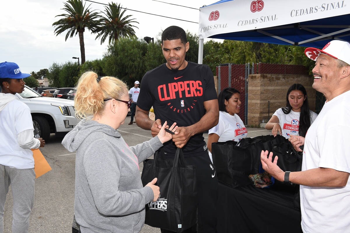 Cedars-Sinai & LAC Foundation Provide For Families In Need at the ...