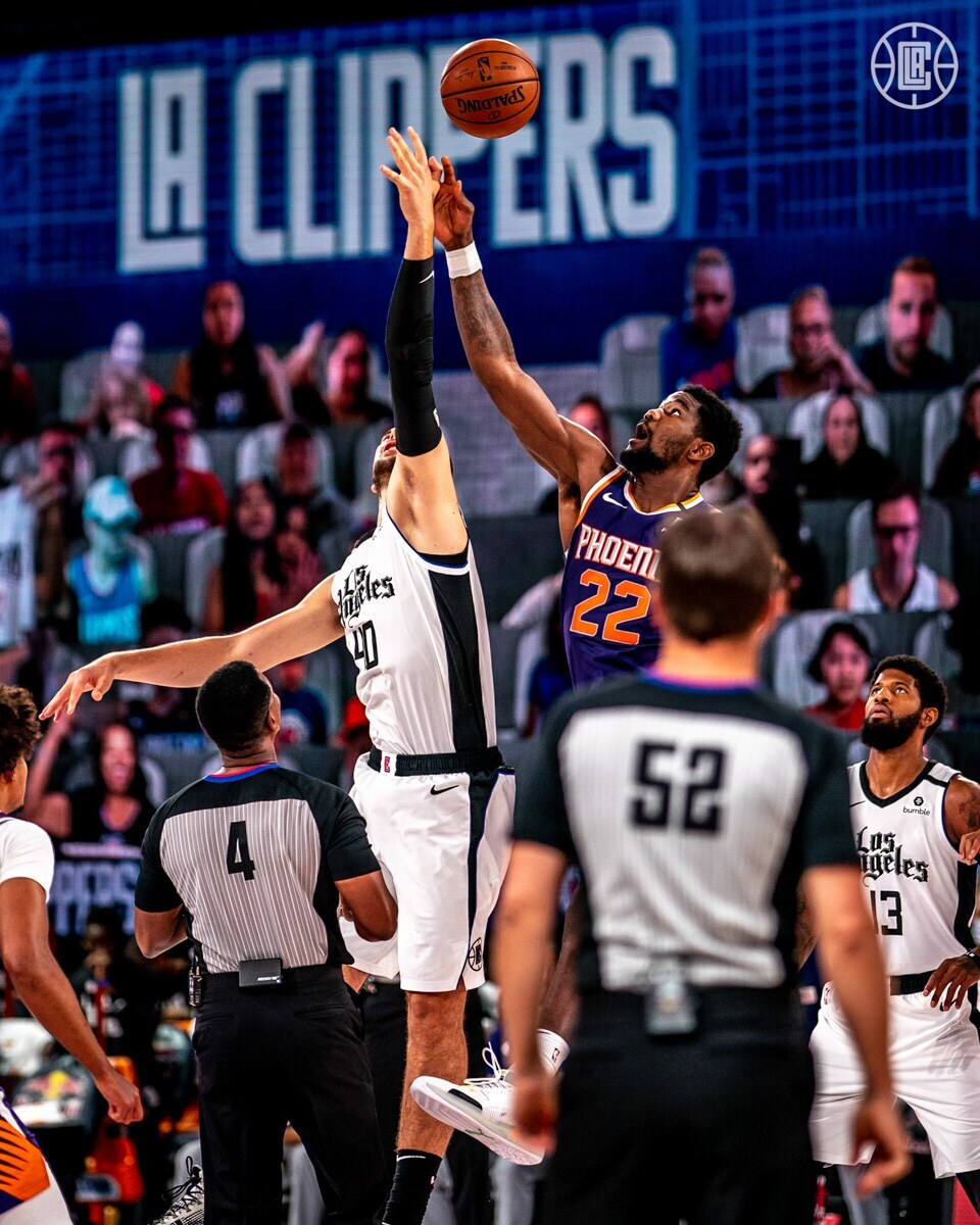 Gallery | Clippers vs. Suns (08.04.20) Photo Gallery | NBA.com