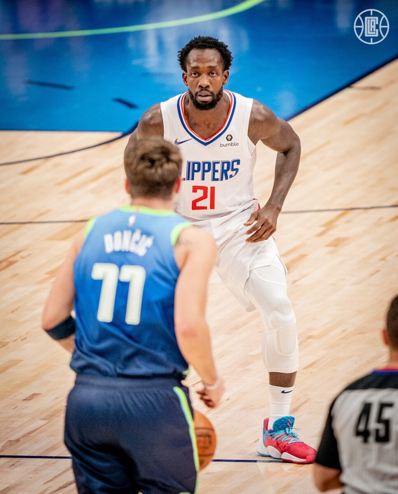 Gallery | Clippers vs. Mavericks (11.26.19) Photo Gallery | NBA.com