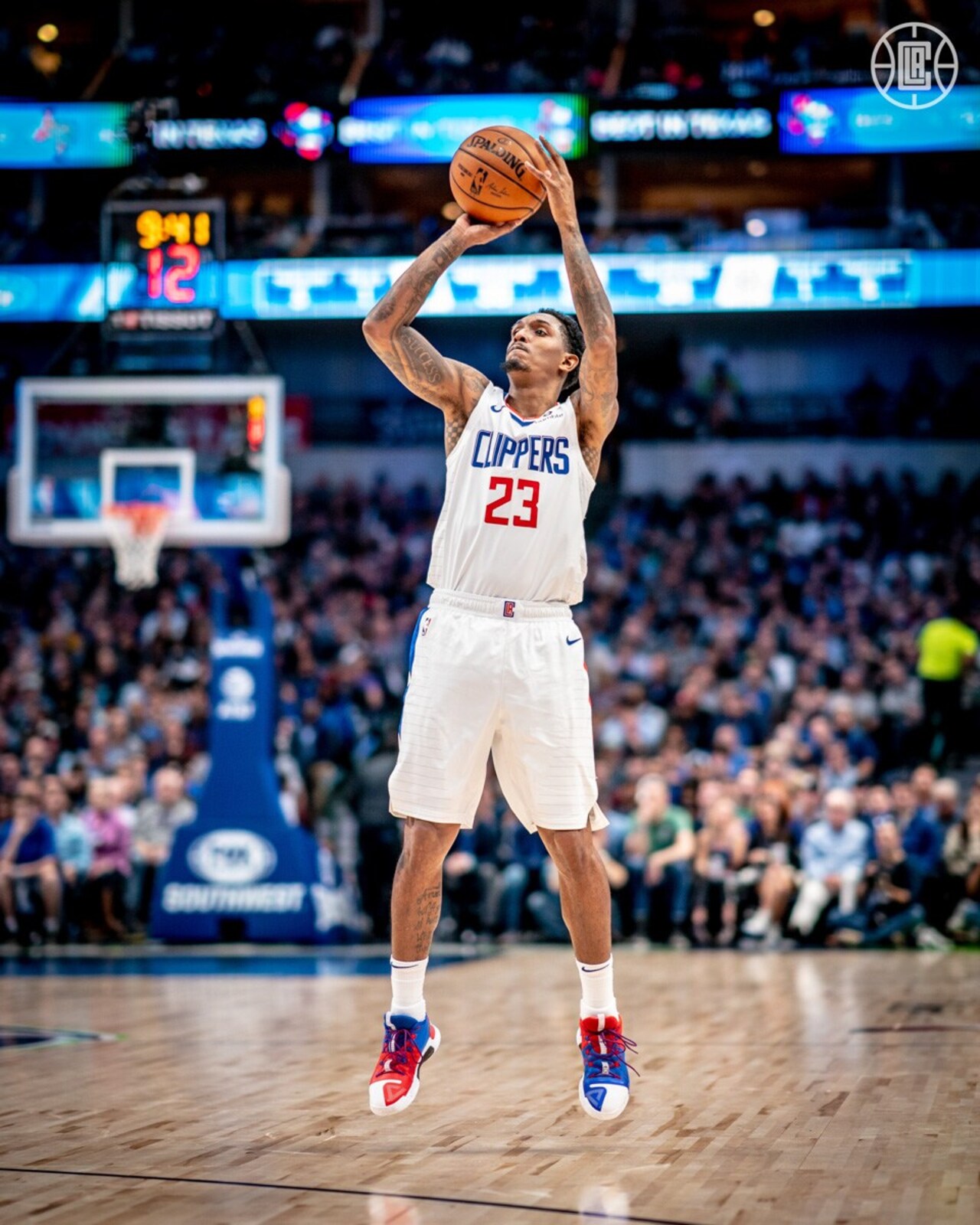 Gallery | Clippers vs. Mavericks (11.26.19) Photo Gallery | NBA.com