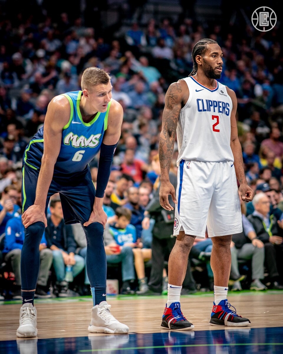 Gallery | Clippers vs. Mavericks (11.26.19) Photo Gallery | NBA.com