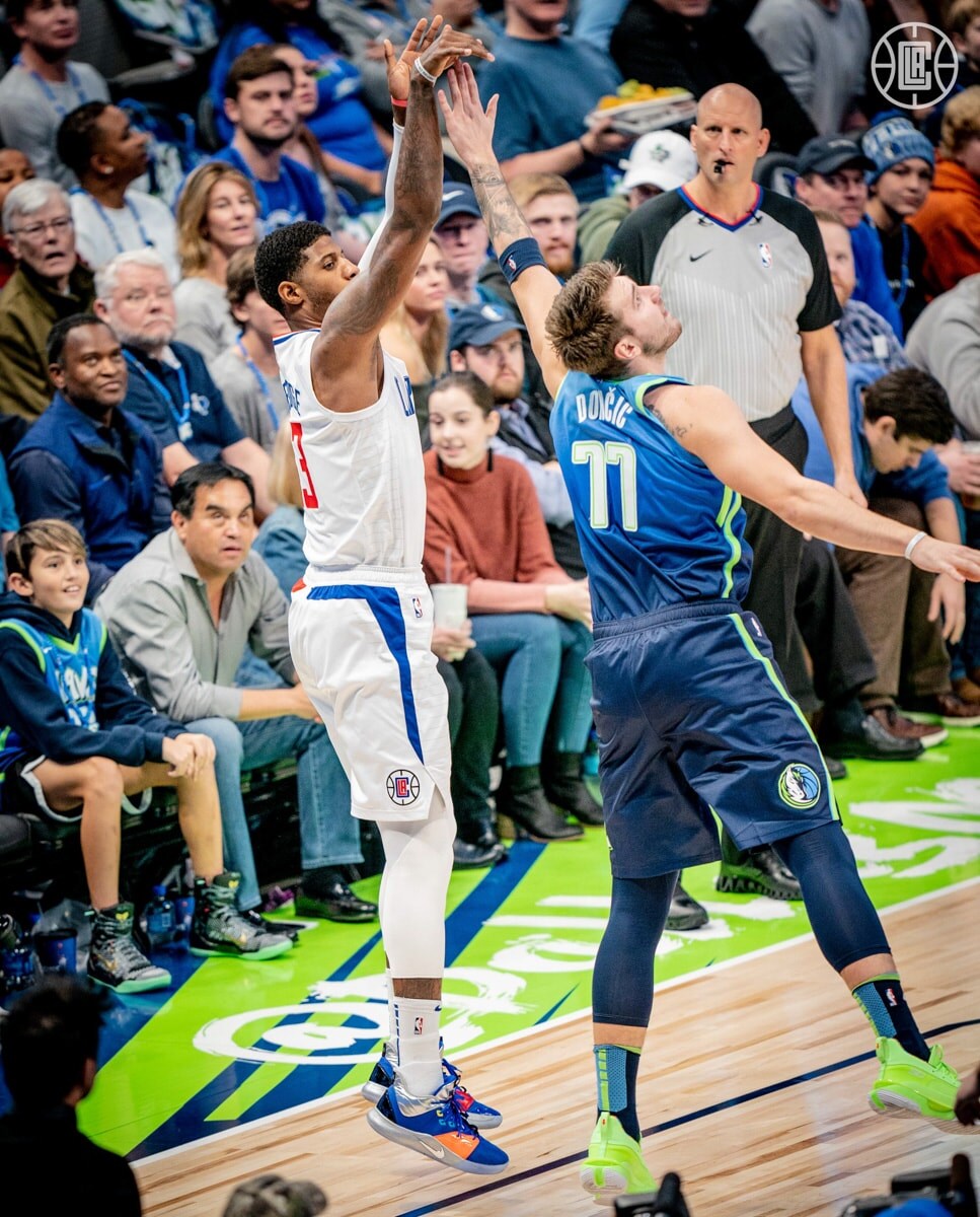 Gallery | Clippers vs. Mavericks (11.26.19) Photo Gallery | NBA.com