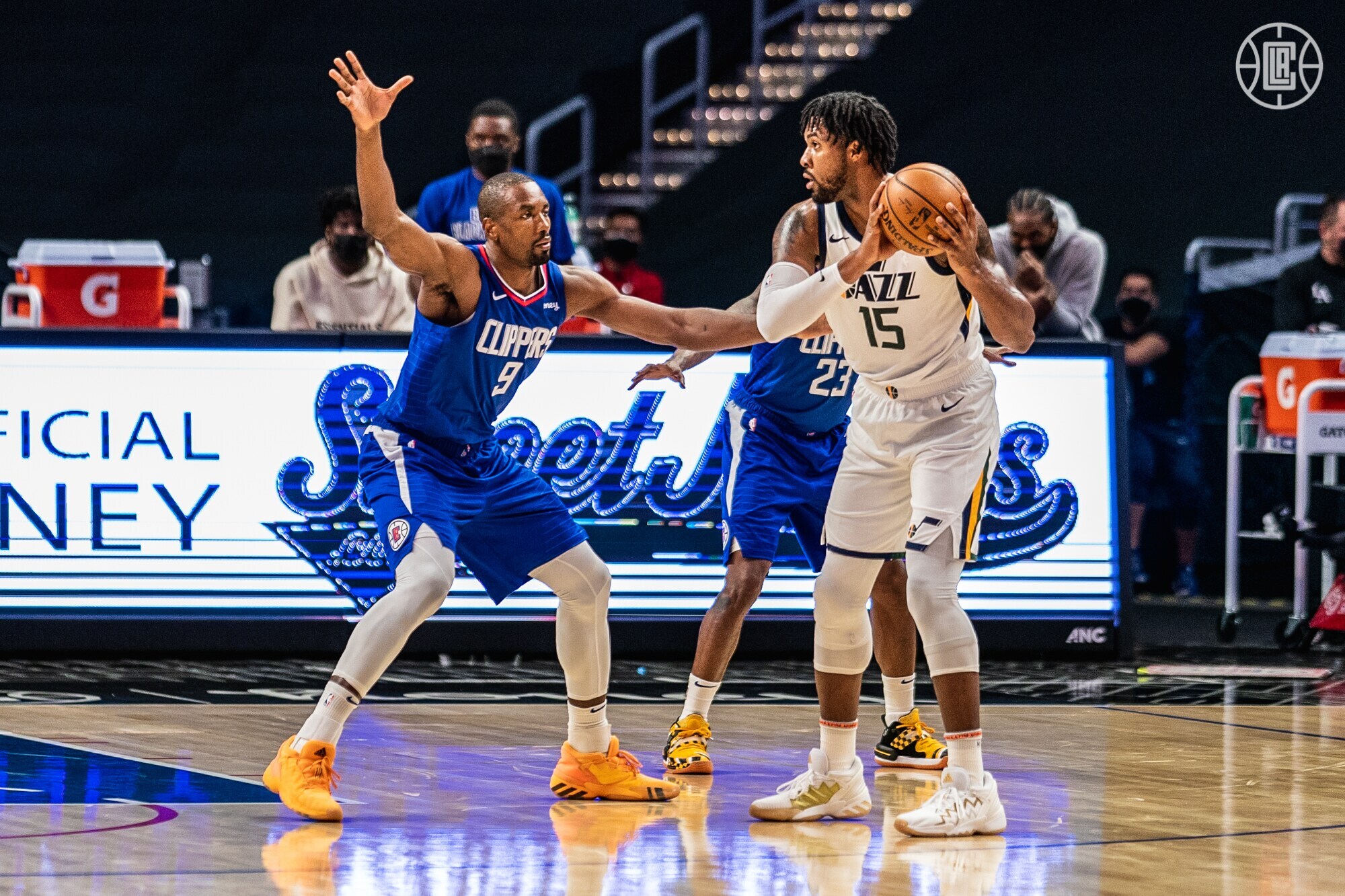 Gallery | Clippers vs Jazz (2.17.21) Photo Gallery | NBA.com