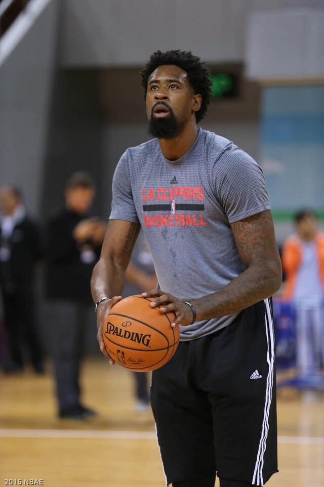 Photos: Day 3 in Shenzhen Photo Gallery | NBA.com