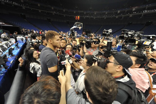 Photos: Shanghai Fan Appreciation Day | 10/13/15 Photo Gallery | NBA.com