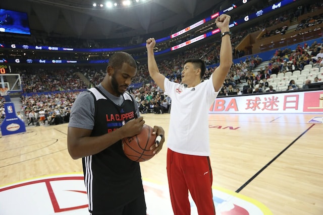 Photos: Shanghai Fan Appreciation Day | 10/13/15 Photo Gallery | NBA.com