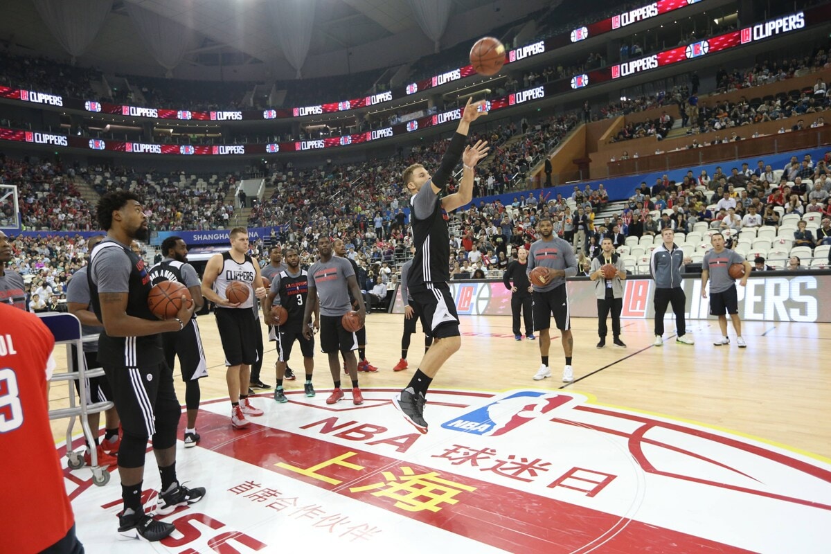Photos: Shanghai Fan Appreciation Day | 10/13/15 Photo Gallery | NBA.com