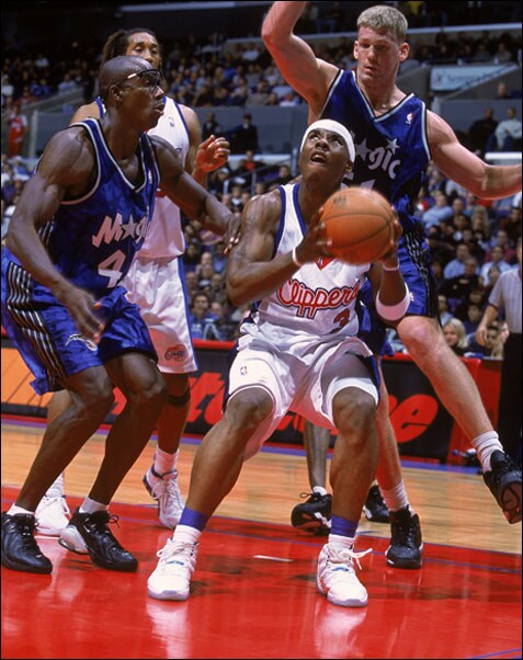 25 Years: 2000-2001 Photo Gallery | NBA.com