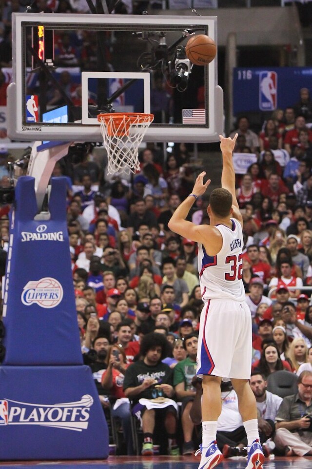 Game Action: Clippers vs. Thunder, Game 4 | 5/11/14 Photo Gallery | NBA.com