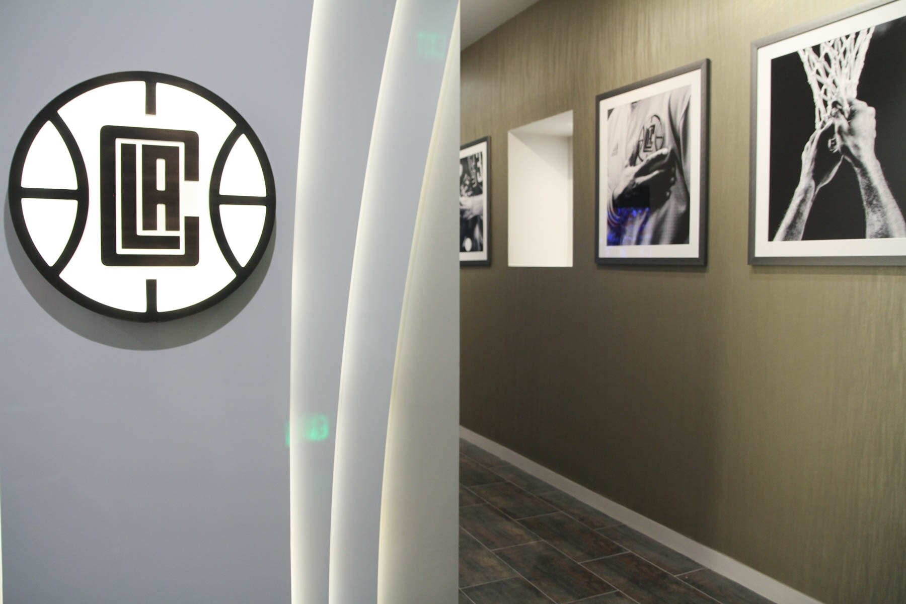 Photos: Clippers Unveil New Locker Room - 10/06/16 | LA Clippers