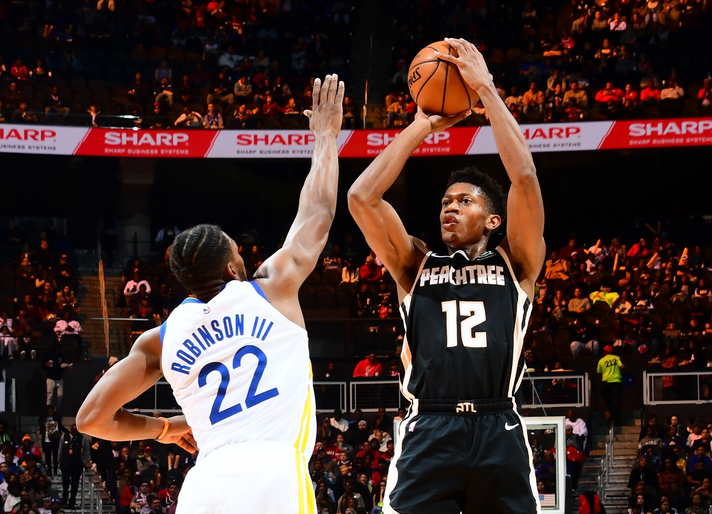 Hawks Win Big at Home Against Warriors Photo Gallery | NBA.com