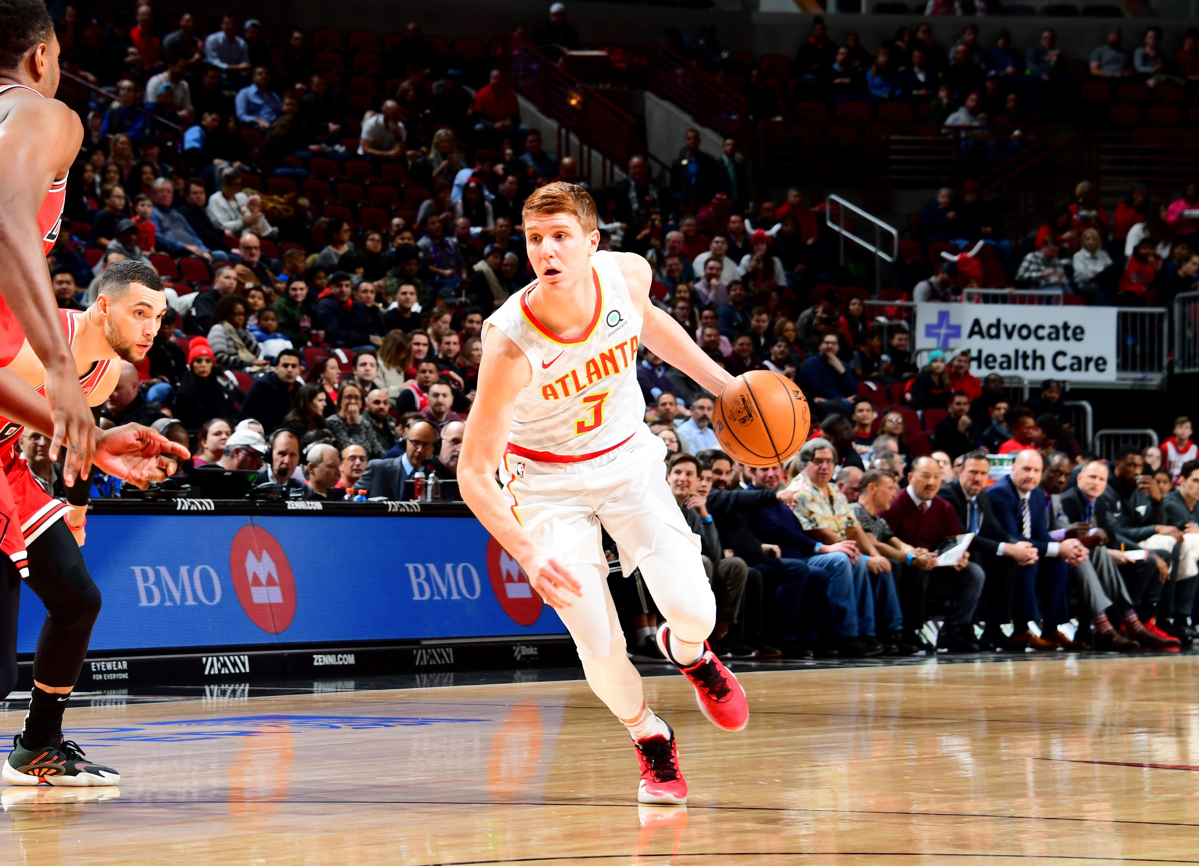 Hawks Fall to Bulls on the Road Photo Gallery | NBA.com