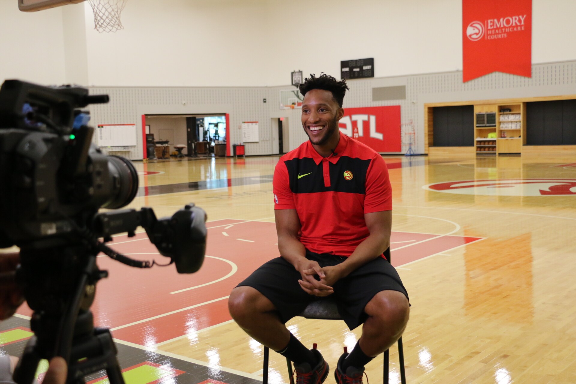 PHOTOS: Behind The Scenes In Introducing Evan Turner Photo Gallery ...