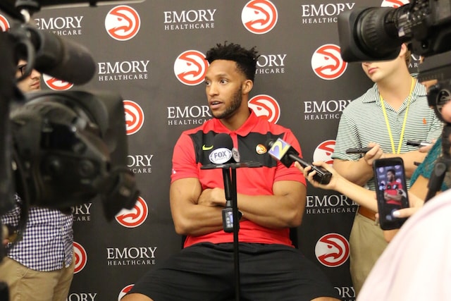 evan turner hawks