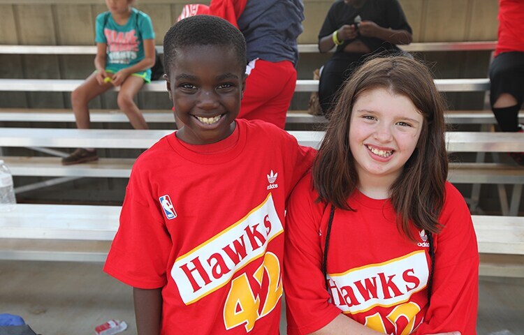 Hawks, Kevin Willis Team Up For Latest Court Unveiling | Atlanta Hawks