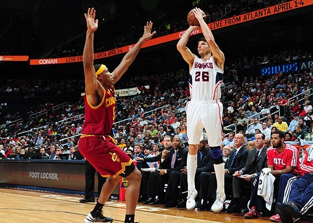 Hawks vs. Cavaliers - April 1, 2013 Photo Gallery | NBA.com