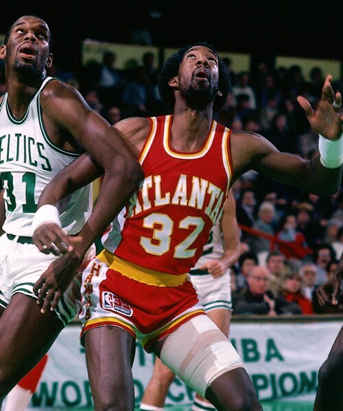 Hawks Legend - Dan Roundfield Photo Gallery | NBA.com