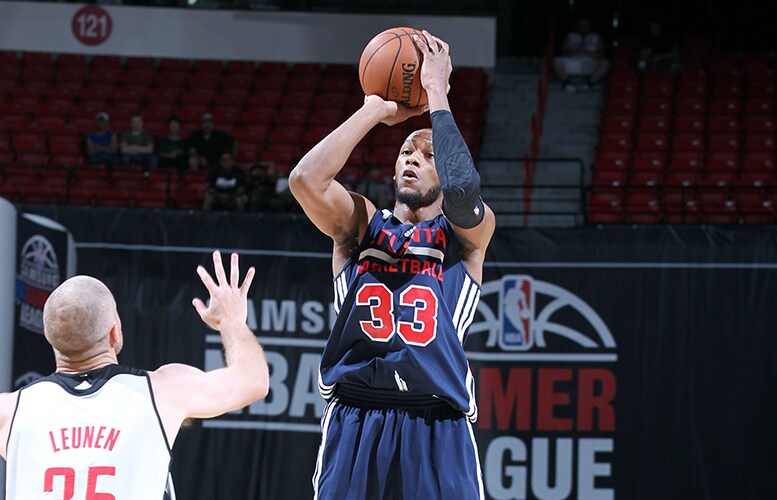 13 Sweet Photos of Adreian Payne From Summer League Photo Gallery | NBA.com