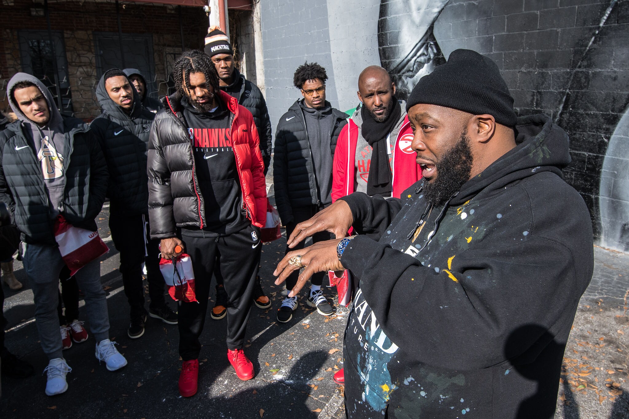 Hawks Spend a "Day in the A" Visting Staple Places in Atlanta Photo ...