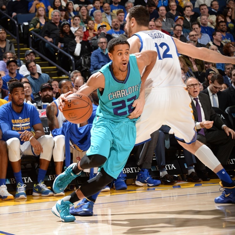 Photo Gallery: Brian Roberts Photo Gallery | NBA.com