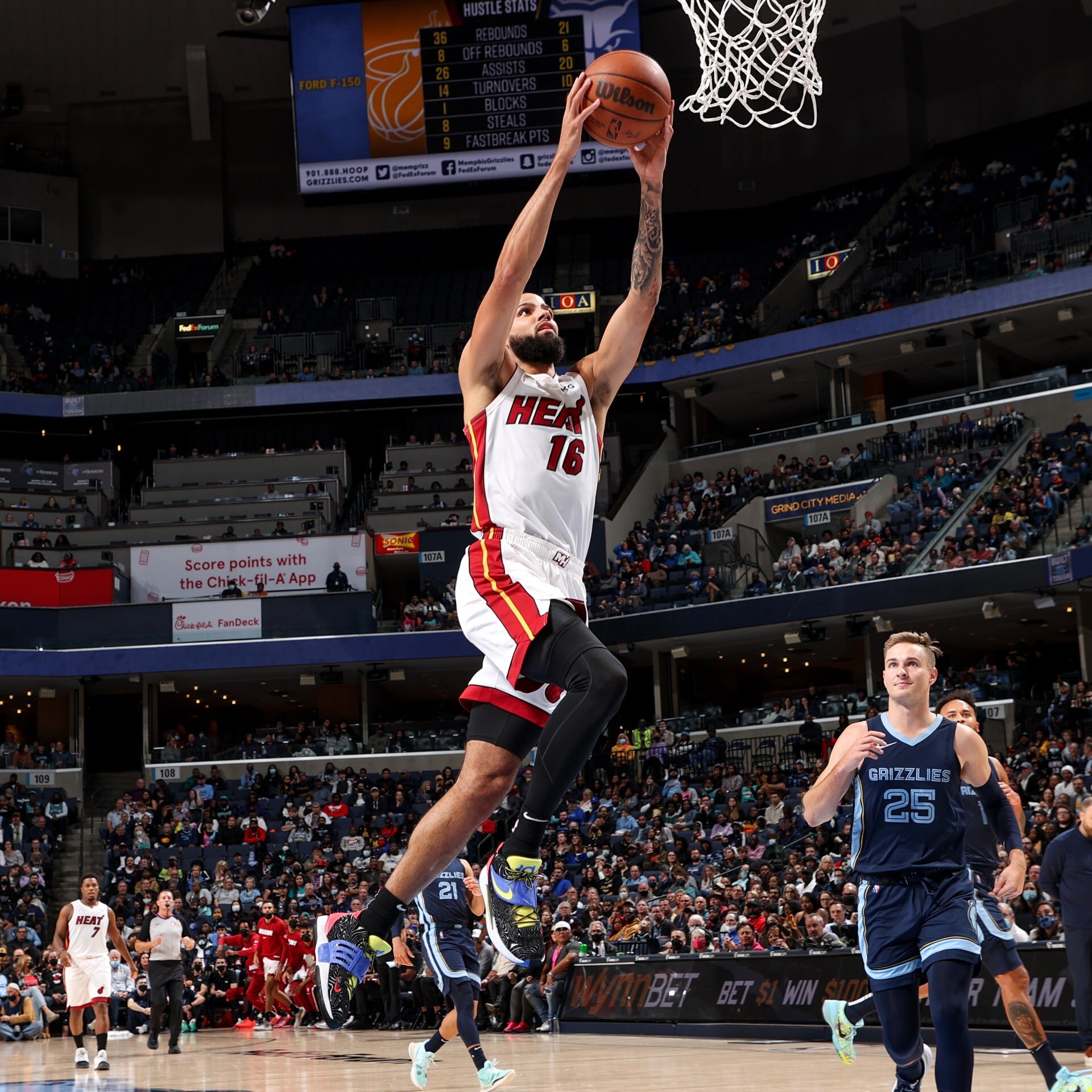 Through The Lens: HEAT Shoot Lights Out In Memphis Photo Gallery | NBA.com