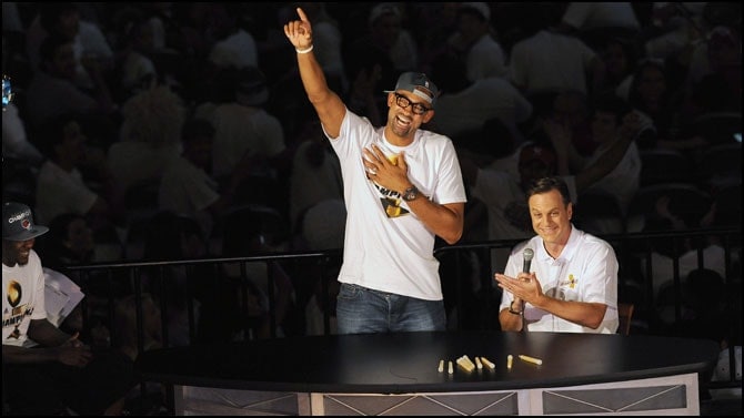 HEAT Signs Juwan Howard | Miami Heat