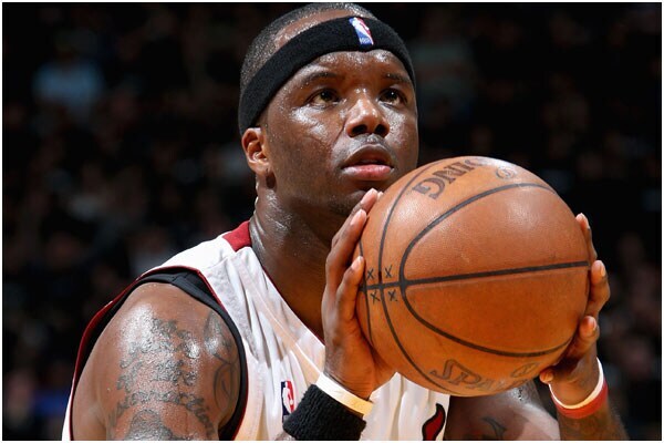 2008-09: Jermaine O'Neal 1 | Miami Heat
