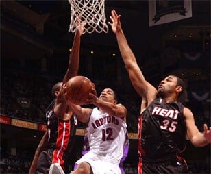 2002-03: Malik Allen 1 Photo Gallery | NBA.com