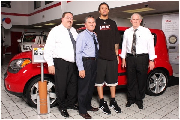 2008-09: Michael Beasley Appearance at Kendall Kia | Miami Heat
