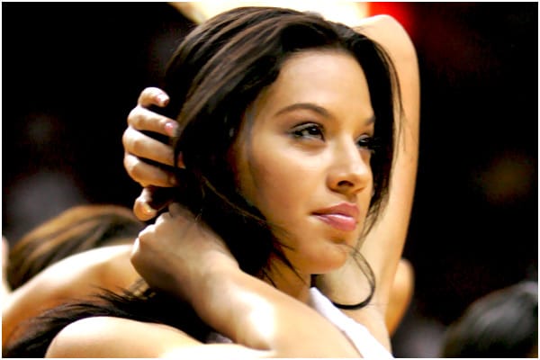 2008-09 Dancer Gallery Krystal Photo Gallery | NBA.com