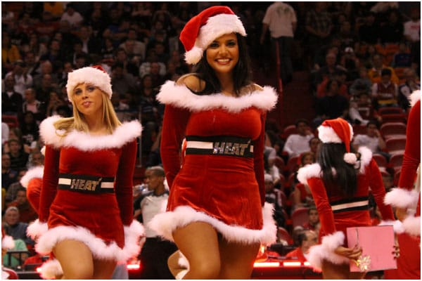 2009-10 Dancer Gallery Ashley F. Photo Gallery | NBA.com