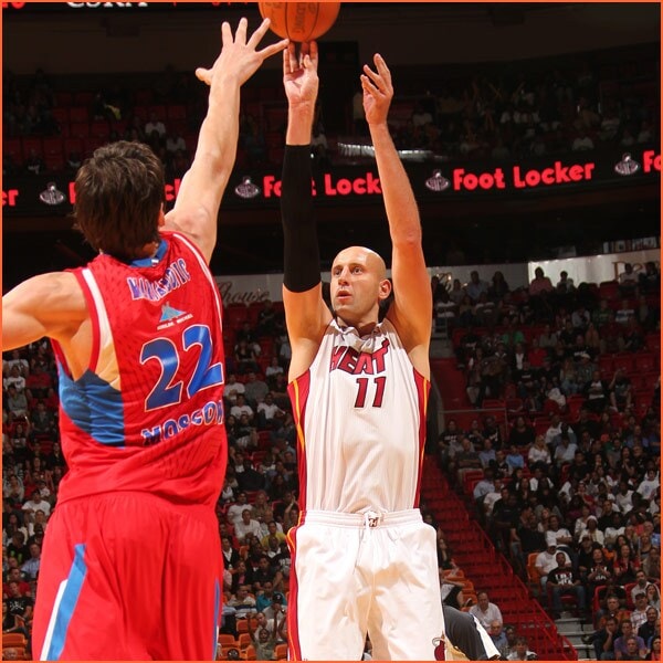 2010-11: Zydrunas Ilgauskas 1 Photo Gallery | NBA.com