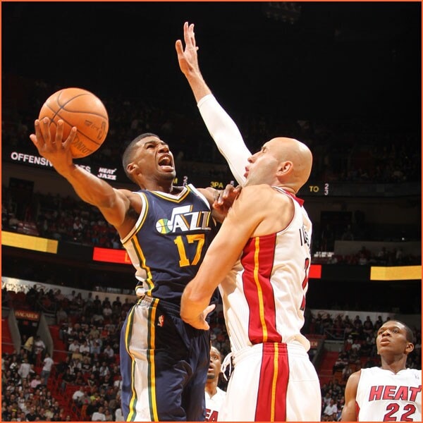 2010-11: Zydrunas Ilgauskas 1 Photo Gallery | NBA.com