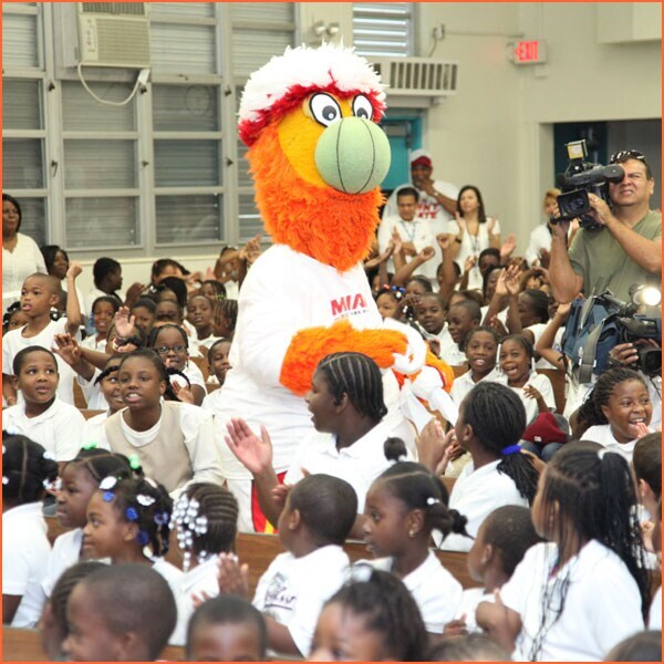 2010-11 Event Gallery: White Hot Pep Rally Photo Gallery | NBA.com