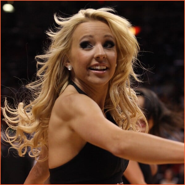 2012-13 HEAT Dancer Gallery: Taryn Photo Gallery | NBA.com