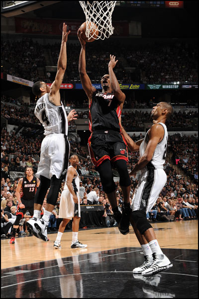 2012-13: Chris Bosh 1 Photo Gallery | NBA.com