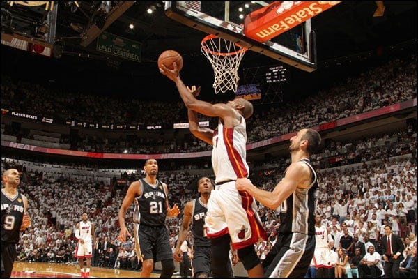 2012-13: Chris Bosh 1 Photo Gallery | NBA.com