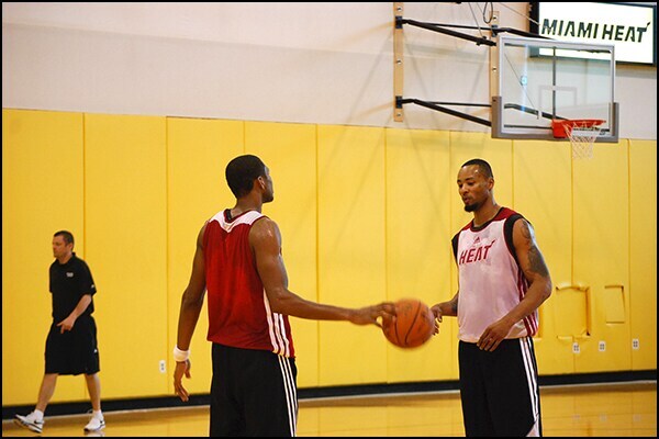 2013-14: Rashard Lewis 1 Photo Gallery | NBA.com