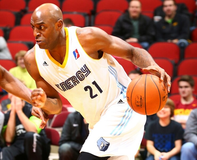 Damien Wilkins Gallery Photo Gallery | NBA.com