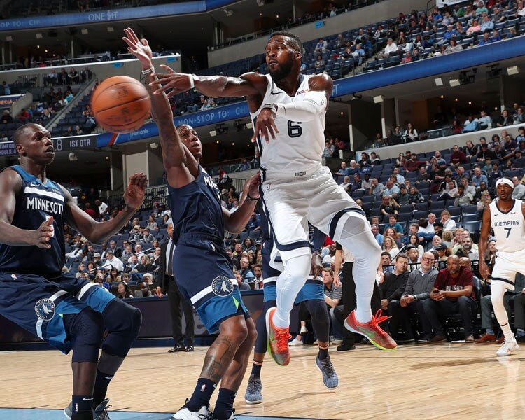 Gallery | Shelvin Mack - 2/10/19 Photo Gallery | NBA.com