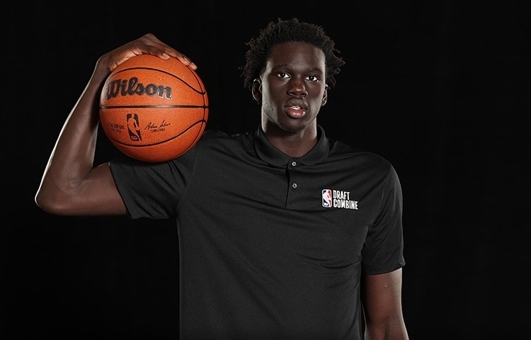 Gallery | Welcome to Charlotte - JT Thor Photo Gallery | NBA.com