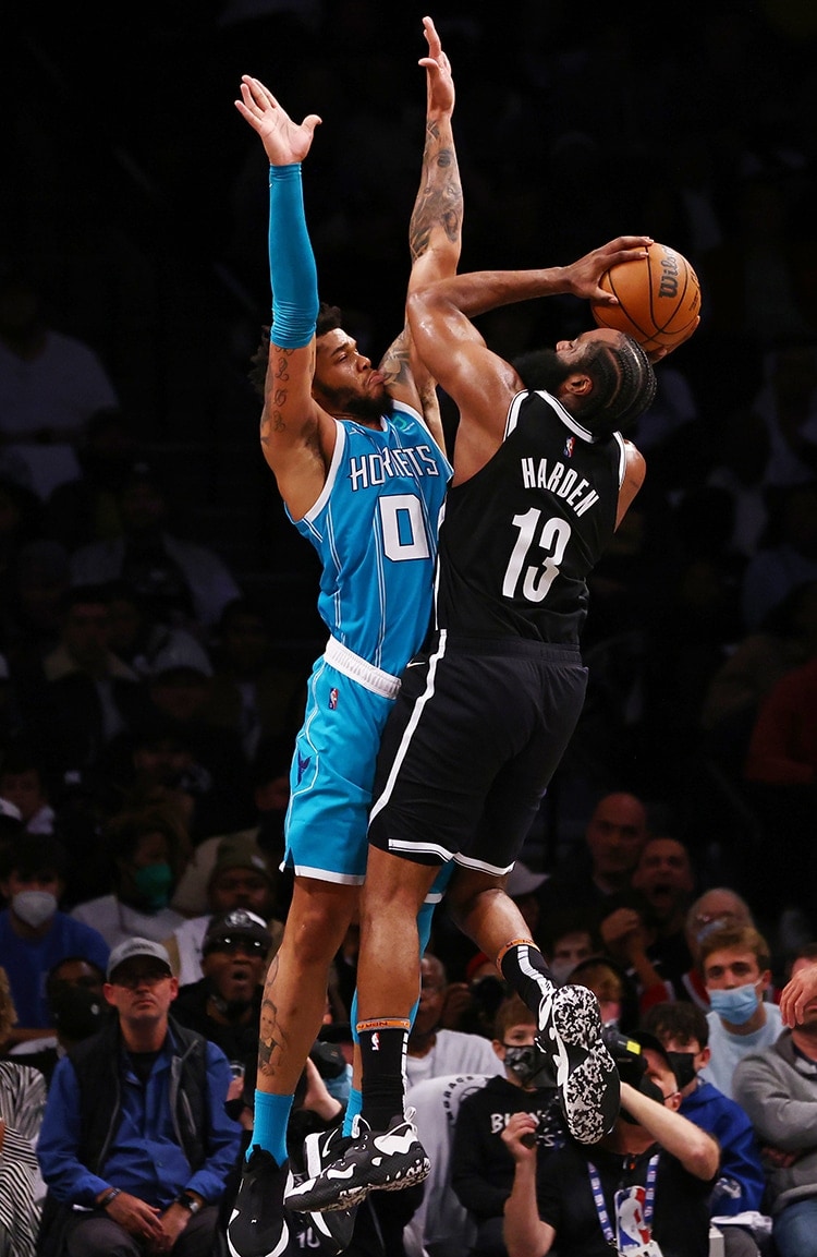 Miles Bridges Opening Week Photo Gallery Photo Gallery | NBA.com