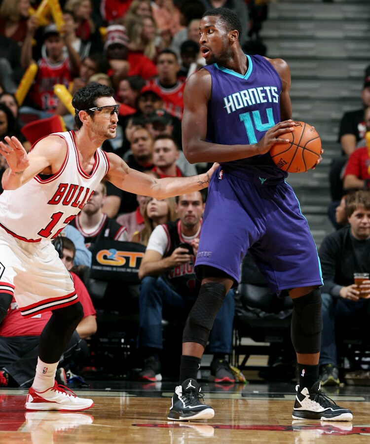 Hornets vs. Bulls - 10/19/14 Photo Gallery | NBA.com