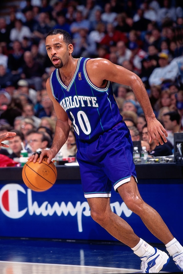 All Time Greats - Dell Curry Photo Gallery | NBA.com
