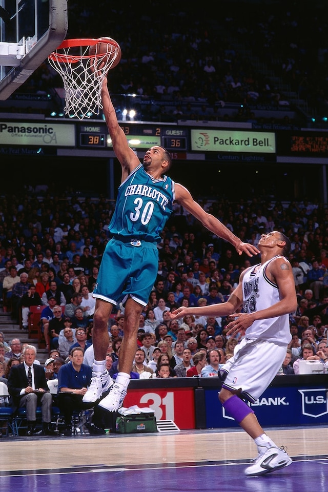 All Time Greats - Dell Curry Photo Gallery | NBA.com