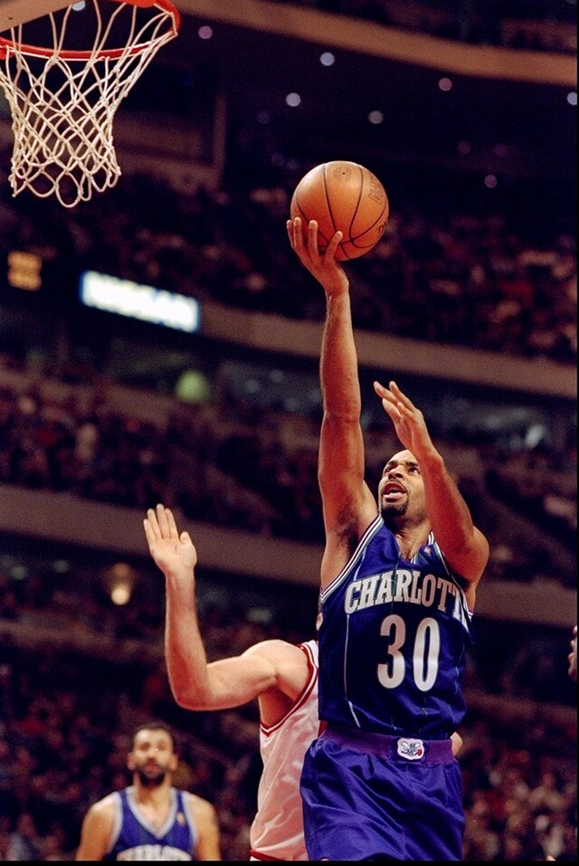 All Time Greats - Dell Curry Photo Gallery | NBA.com