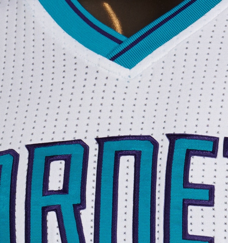 Hornets Uniform Unveiling Photo Gallery | NBA.com