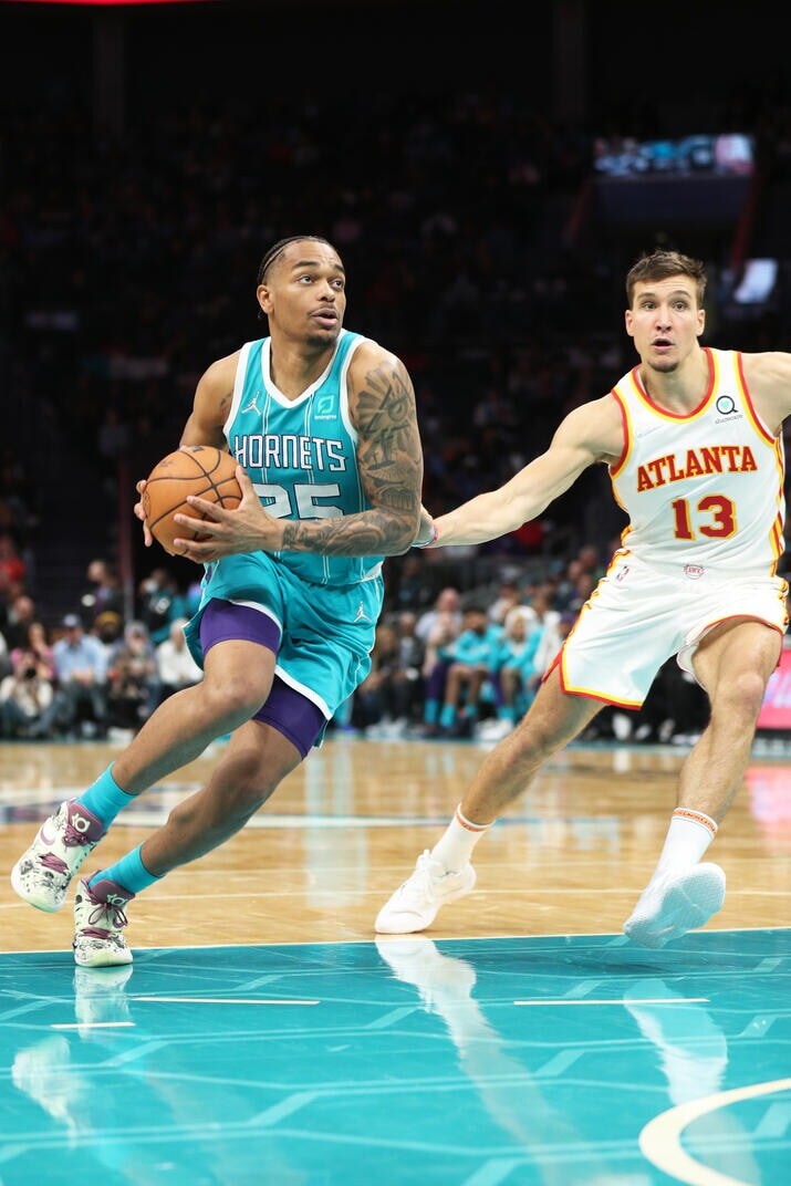 Washington’s Late Shot-Making Seals Hornets’ Win | Charlotte Hornets