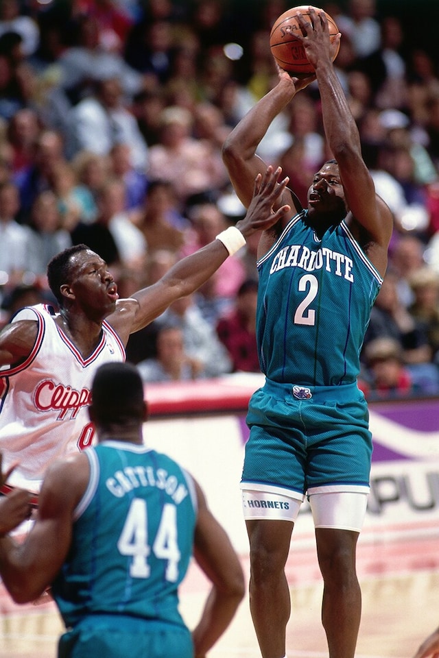 All Time Greats - Larry Johnson Photo Gallery | NBA.com